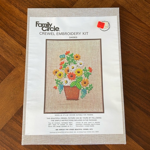 Family Circle | Art | Vintage 97s Family Circle Crewel Embroidery Kit ...